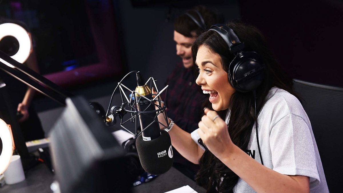 BBC Radio 1 - Nick Grimshaw, Scarlett Moffatt, ‘I nearly broke his ribs ...