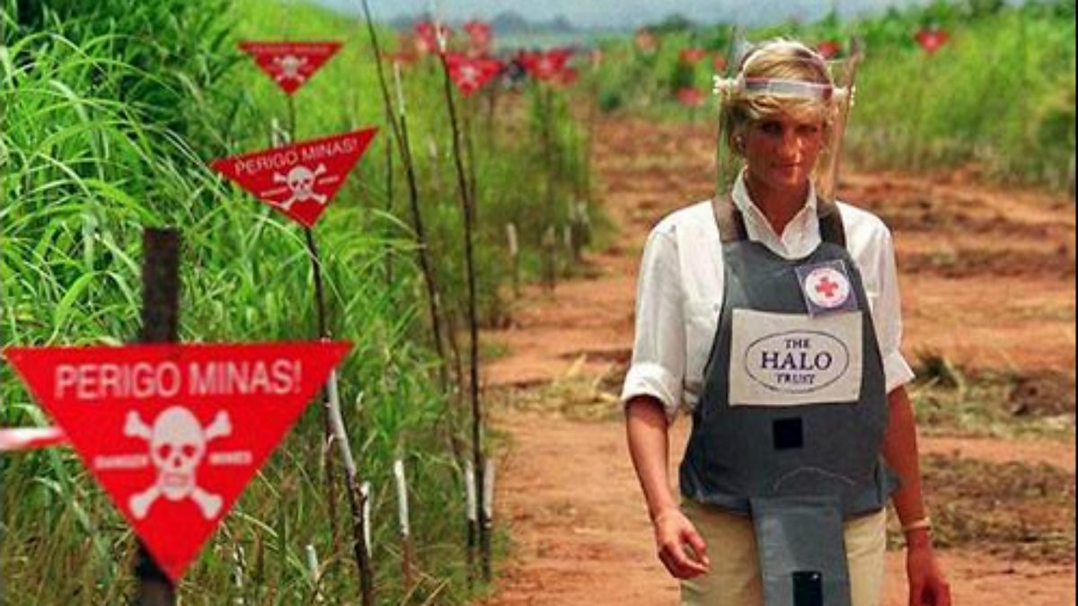 BBC Radio 5 Live - 5 Live In Short, Princess Diana's minefield walk ...