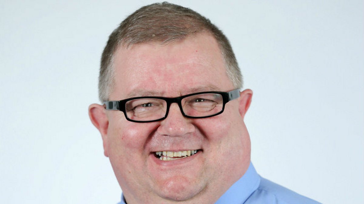 BBC Radio Ulster - The Nolan Show, Pallets dumped at bonfire sites in ...