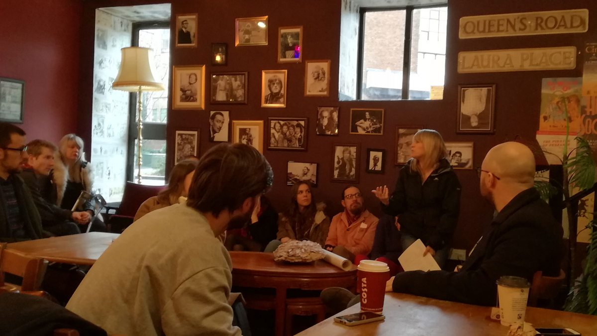 BBC Radio Cymru - Stiwdio gyda Nia Roberts, Creu Sioe Gerdd