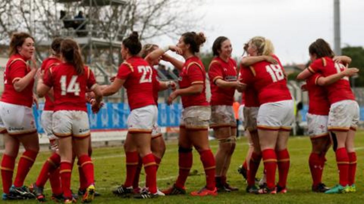 BBC Radio Cymru - Ifan Jones Evans, 11/02/2017, Gwylio tim rygbi ...