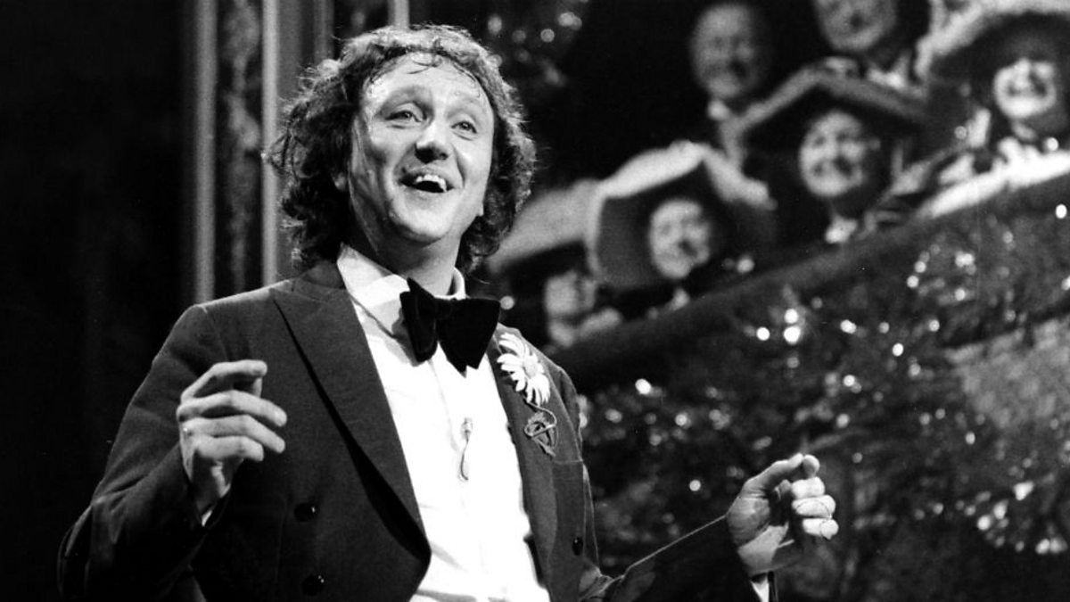 BBC Radio 5 Live - 5 Live In Short, What makes Ken Dodd so special?