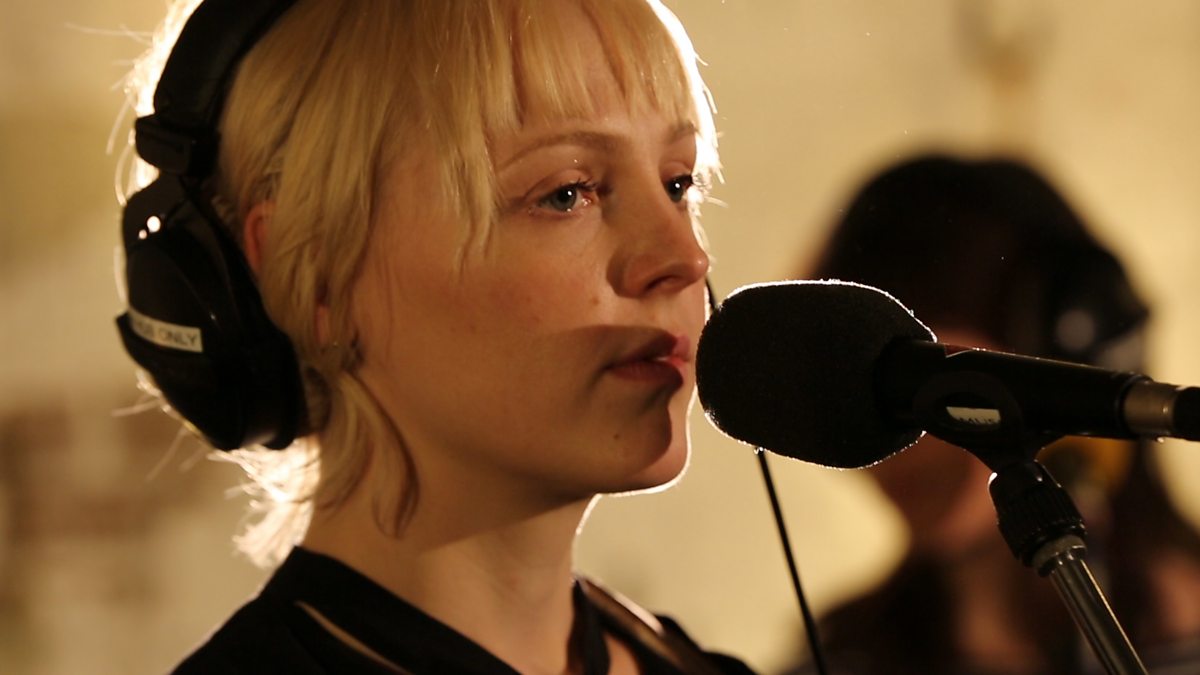 BBC Radio 6 Music - Lauren Laverne, With Laura Marling live in session ...