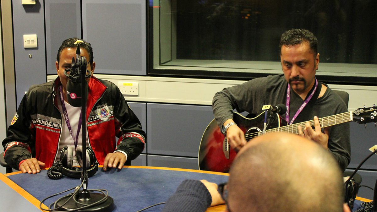 BBC Asian Network - Dipps Bhamrah, Ashok Gill - Gora Gora (live)