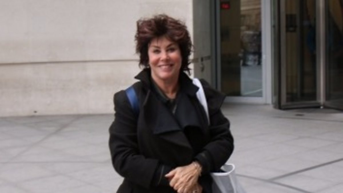 BBC Radio Wiltshire - Ali Vowles, Ruby Wax on dealing with stress