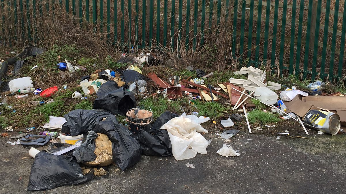 BBC Radio 5 Live - 5 Live In Short, Kent litter campaigner: 'It's like ...