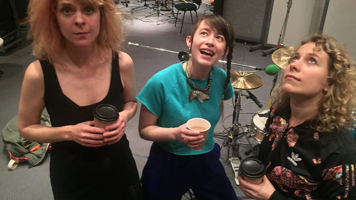 BBC Radio 6 Music - Marc Riley, Bas Jan and Pip Blom, Bas Jan live as ...