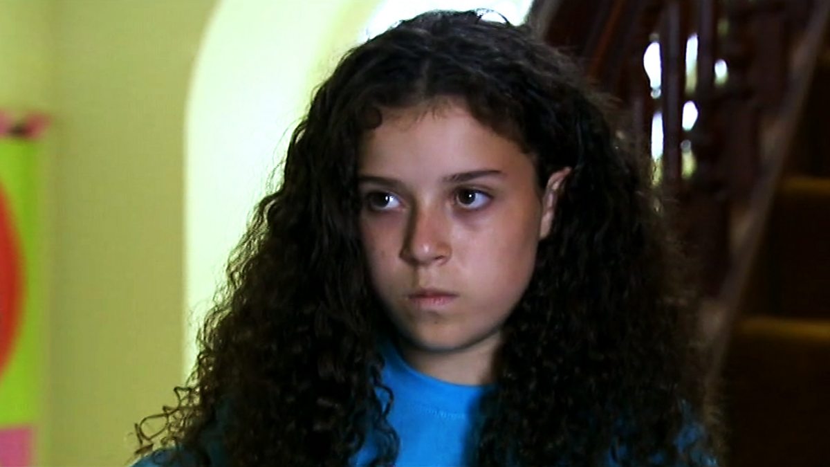 The Story of Tracy Beaker - Series 3: 7. Just Desserts/Mind Your Own ...