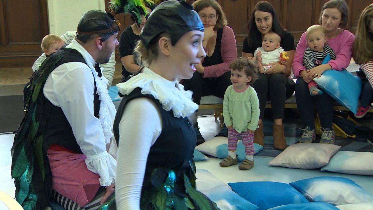 BBC News - Scotland, Opera for babies takes on Edinburgh Fringe
