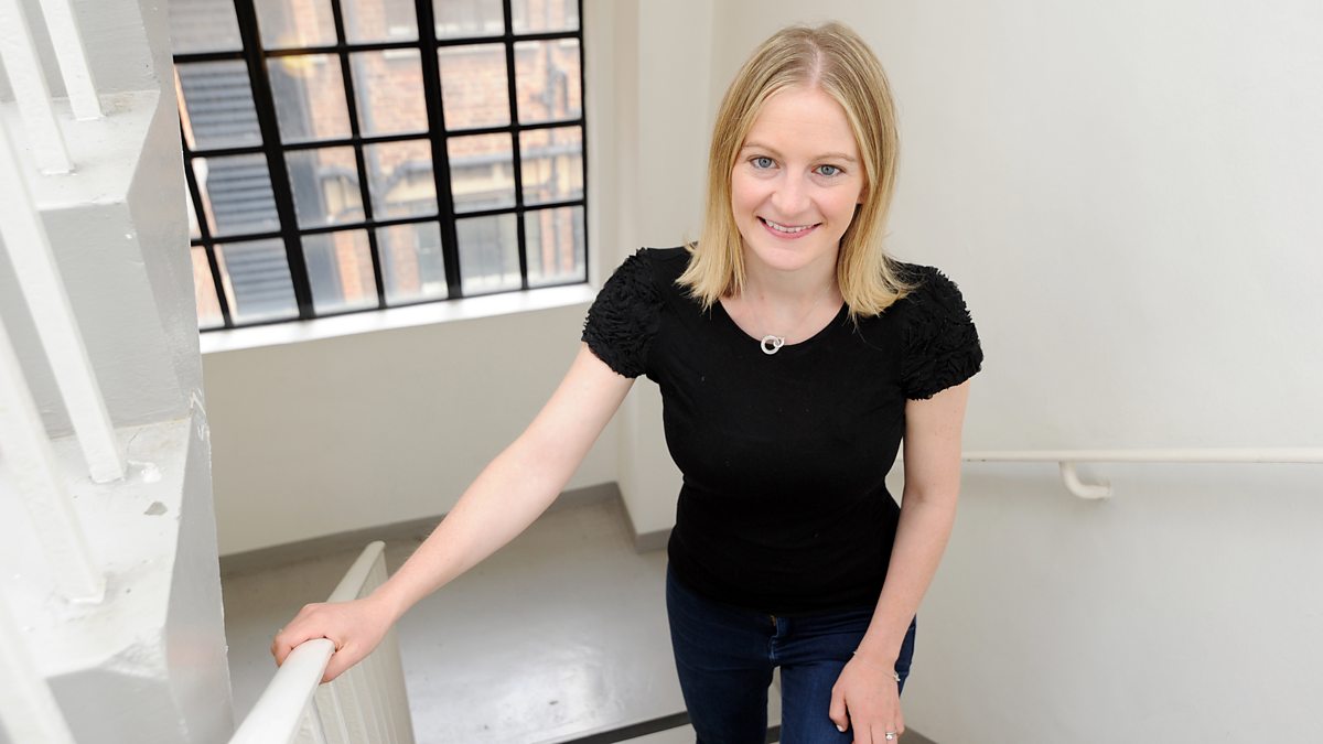 BBC Radio 2 - Steve Wright in the Afternoon, Lucy Tobin and Carly Paoli, Lucy Tobin: "Going to ...