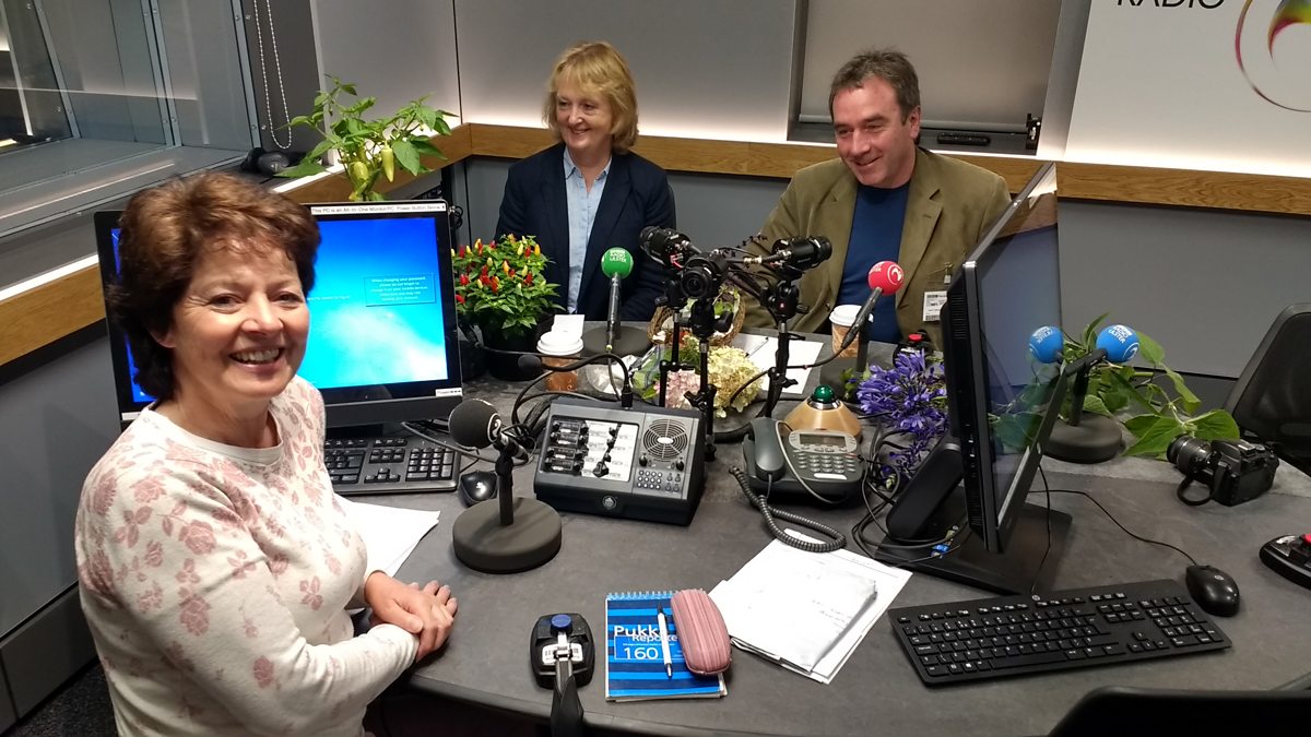 BBC Radio Ulster - Gardeners' Corner, Gardeners' Corner summer phone-in ...