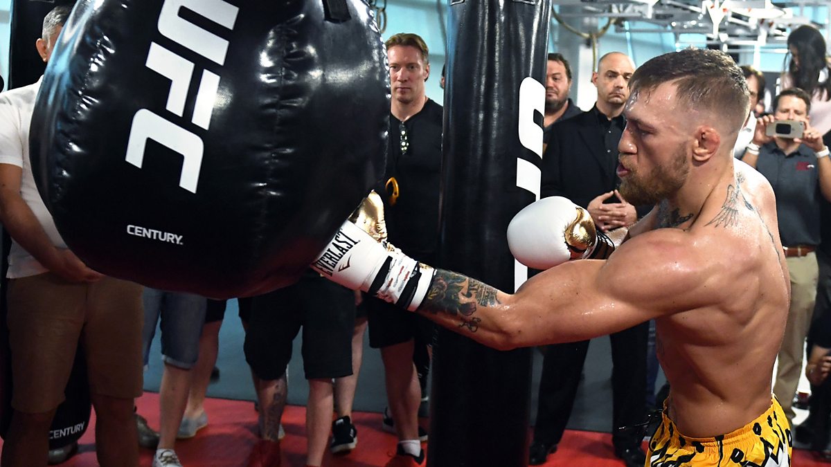 BBC Radio 5 Live - 5 Live Boxing with Steve Bunce, Day 1: Touchdown in ...