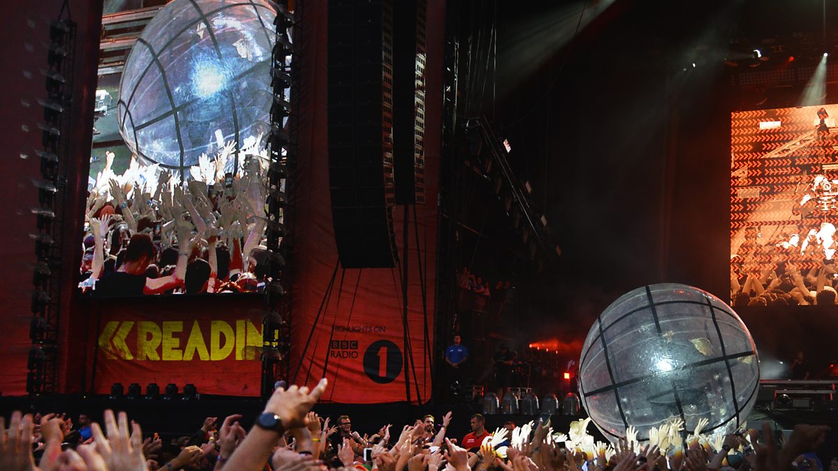 BBC Music - The moments that made Saturday at Reading + Leeds epic