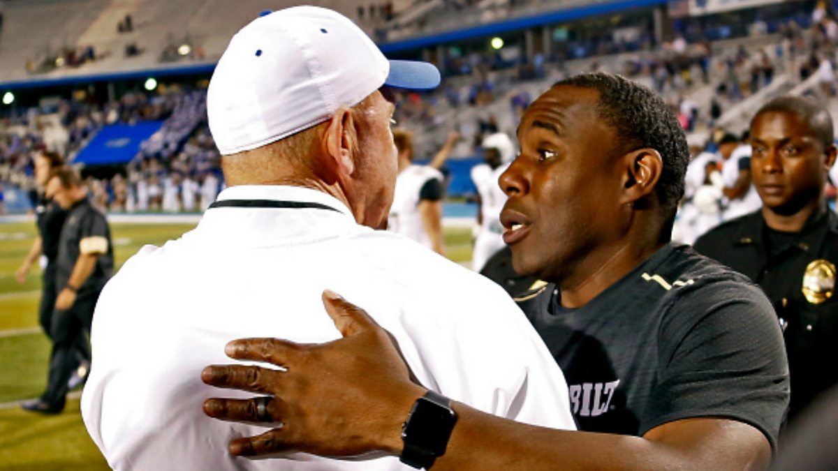 BBC World Service - World Business Report, The etiquette of saying ...