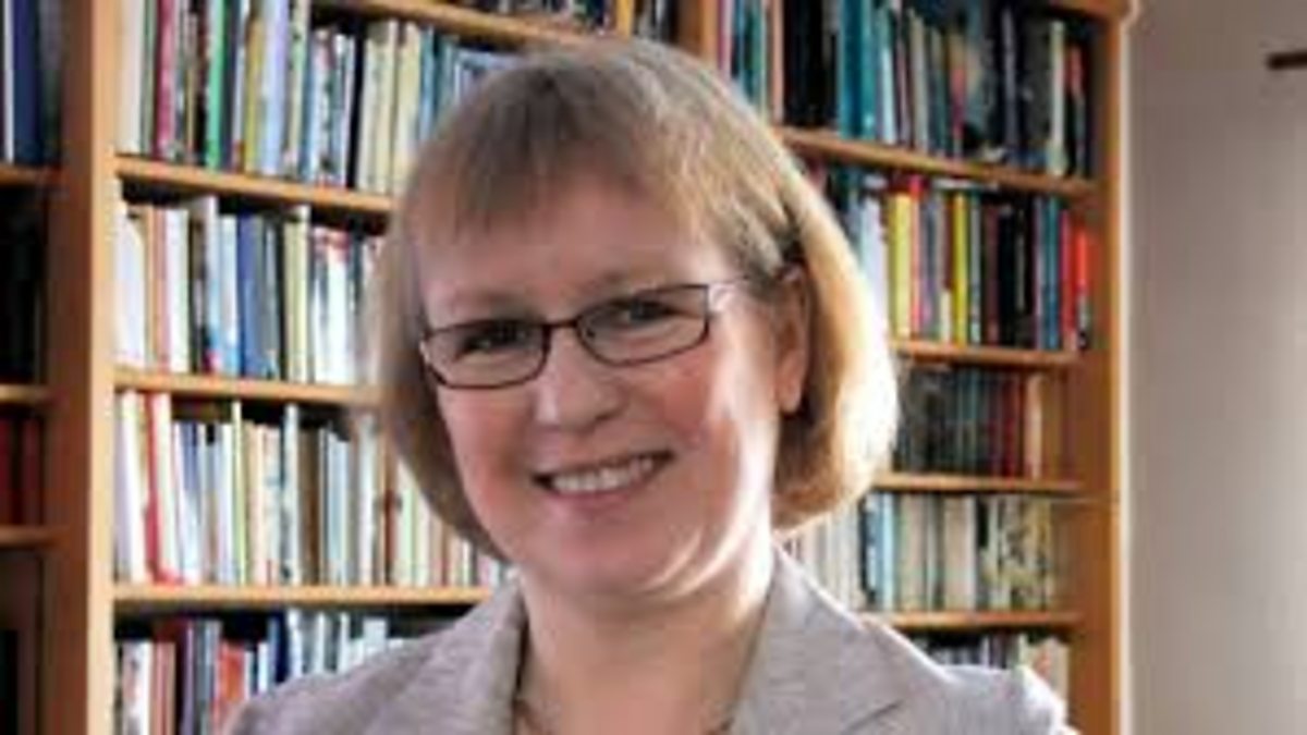 BBC Radio Cymru - Dewi Llwyd ar Fore Sul, Delme Thomas a Dim Byd Ynni ...