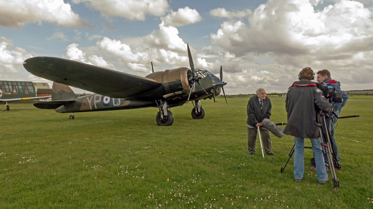 BBC Radio Suffolk - Lesley Dolphin, Wednesday 11th October 2017, Maggie ...