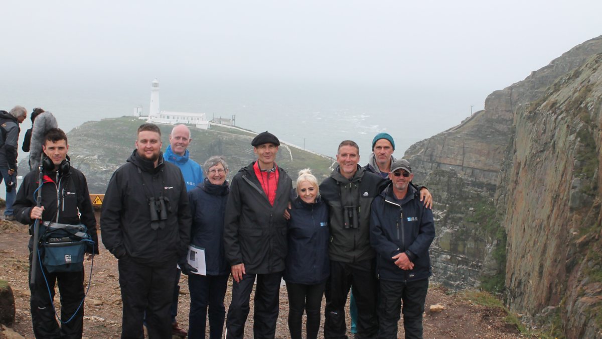 BBC Radio Cymru - Galwad Cynnar, Ynys Lawd