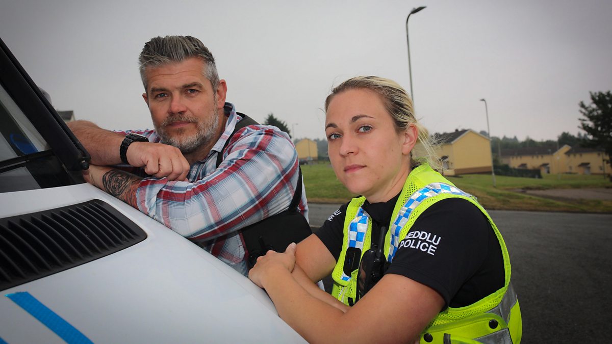 BBC Three - Valley Cops, Series 1, 'Everybody knows everybody', Valley ...