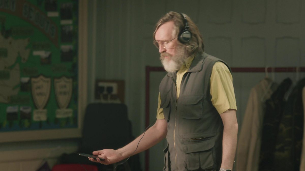 BBC Four - Detectorists, Series 3, Episode 2, Russell's app