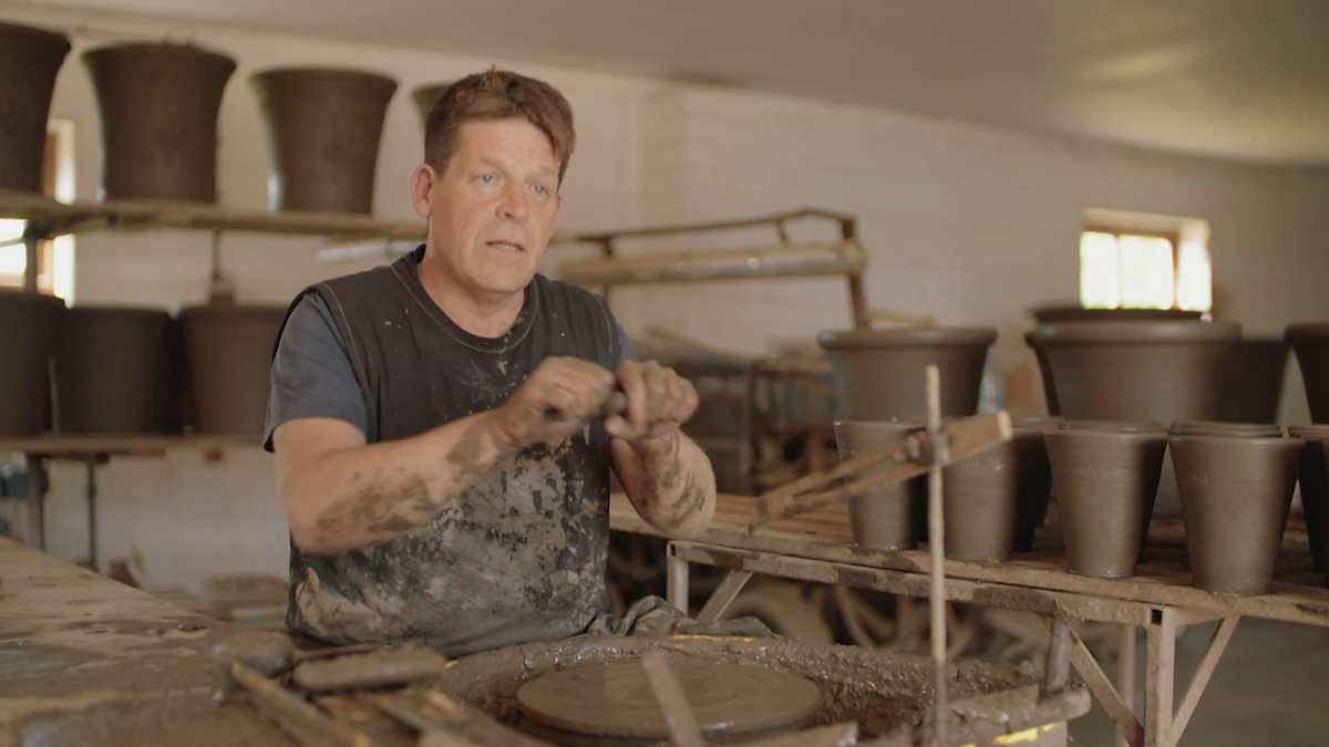 BBC Four - Handmade in Hull, Potter Gabriel Nichols