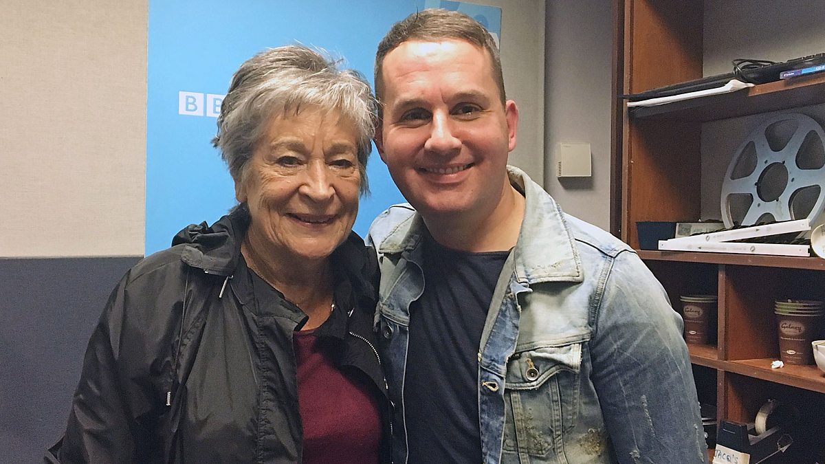 BBC Radio Cymru - Beti a'i Phobol, Rhydian Bowen Phillips