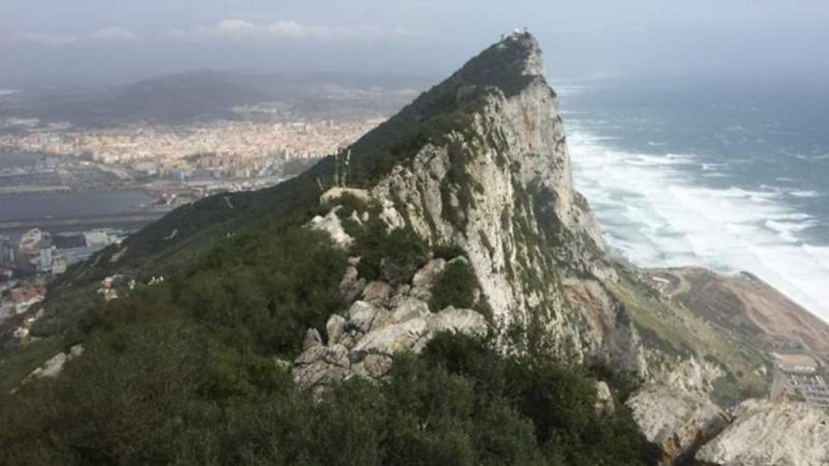 BBC Radio 4 - Today in Parliament, Gibraltar Chief consulted on ...