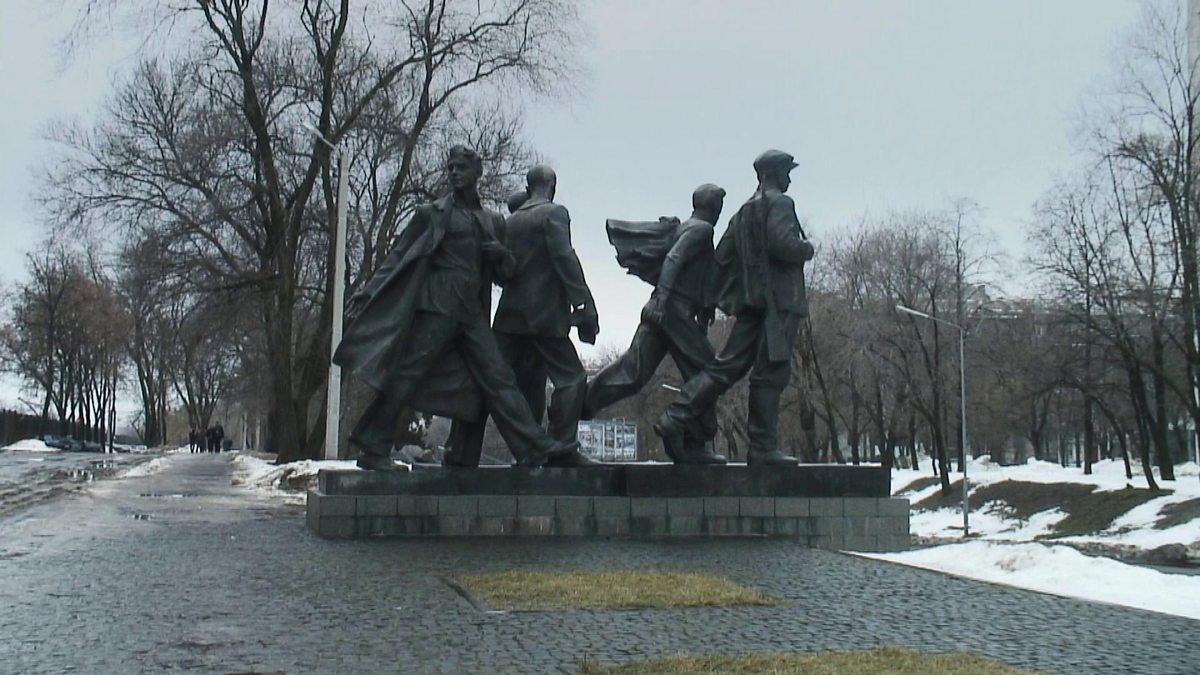 BBC Four - Ceremony: The Return of Friedrich Engels, Statues and ... BBC Four - Ceremony: The Return of Friedrich Engels, Statues and ...