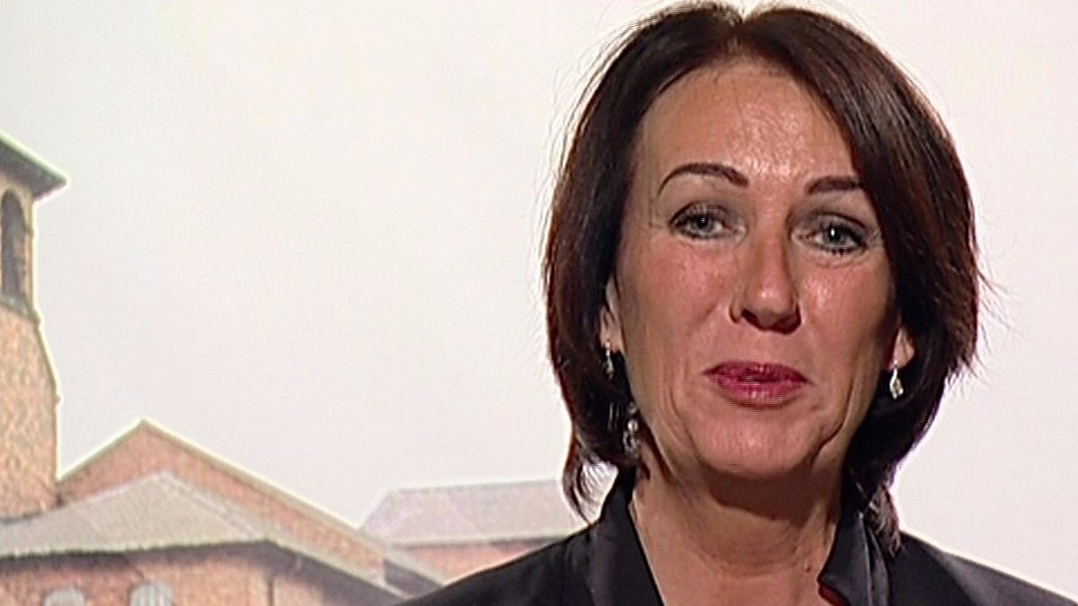 BBC Two - Daily Politics, 30/11/2017, Ending 'outdated' address for ...