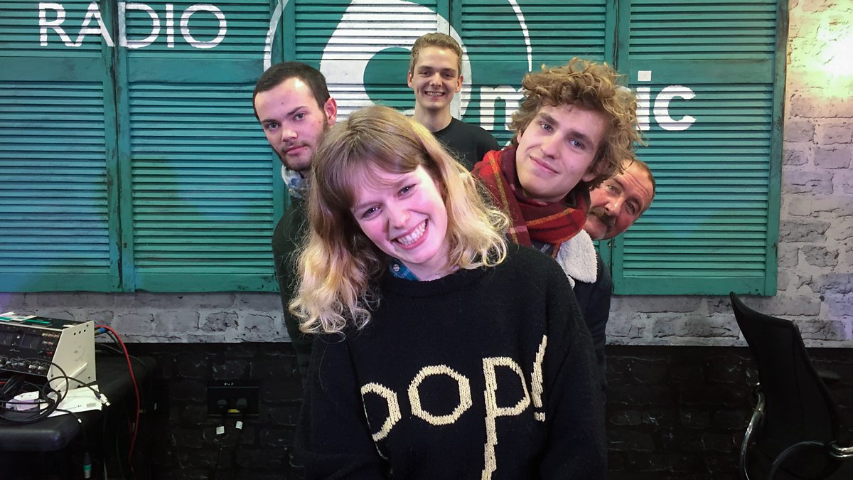 BBC Radio 6 Music - Marc Riley, Pip Blom, Pip Blom - School in session ...