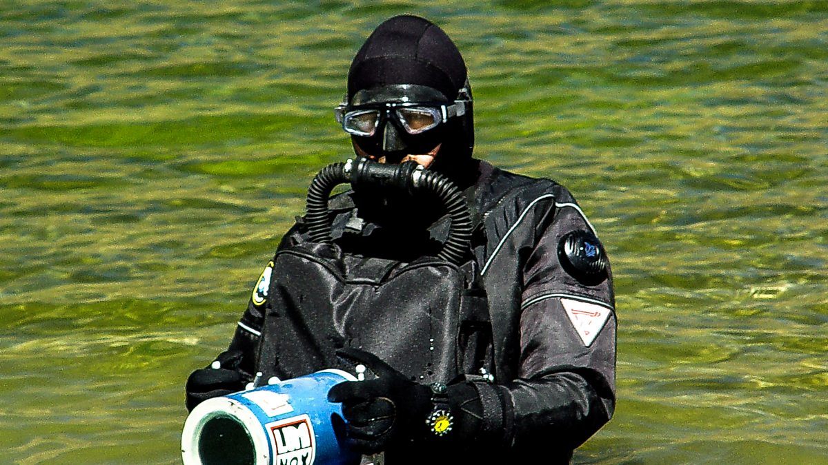 BBC World Service - Outlook, Scuba diving in a semi-active volcano