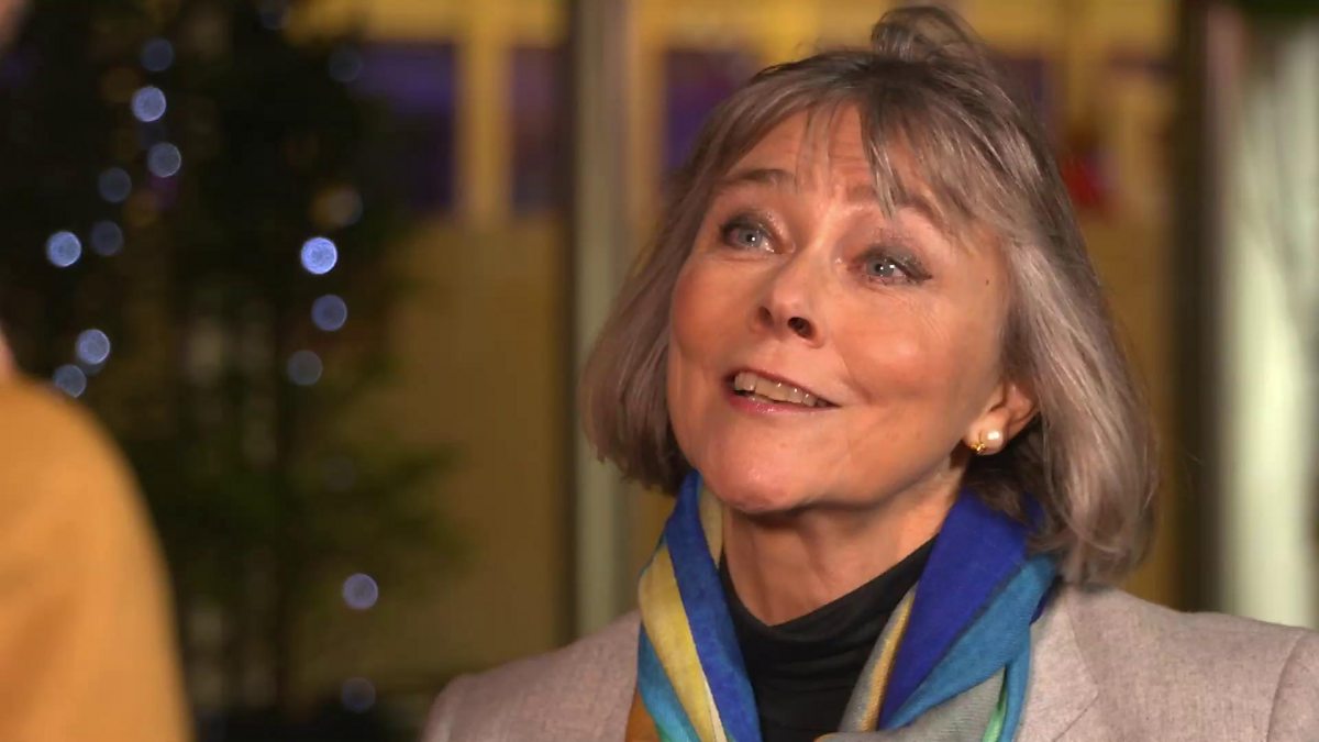 BBC One - Songs of Praise, Christmas in Winchester, A Songs of Praise ...