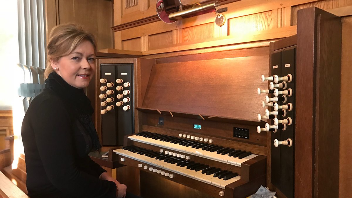 BBC Radio Cymru - Aled Hughes, Ilid Ann Jones