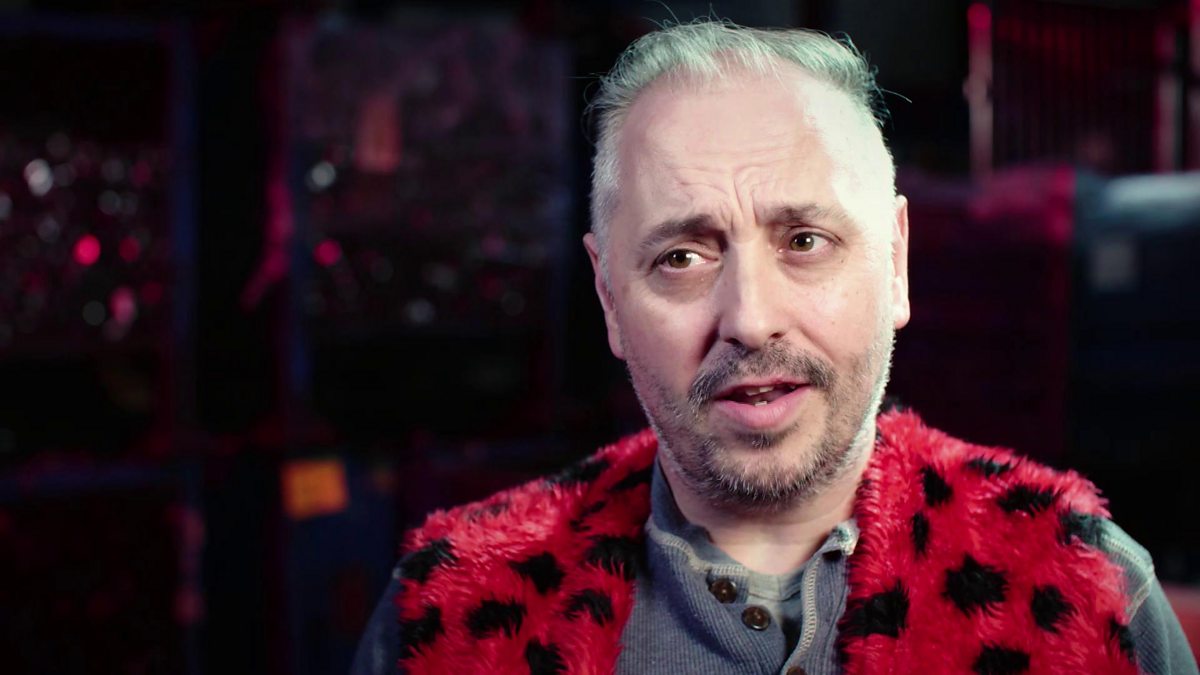 BBC Two - Robot Wars, World Series, Episode 1, Peter Redmond and robot ...