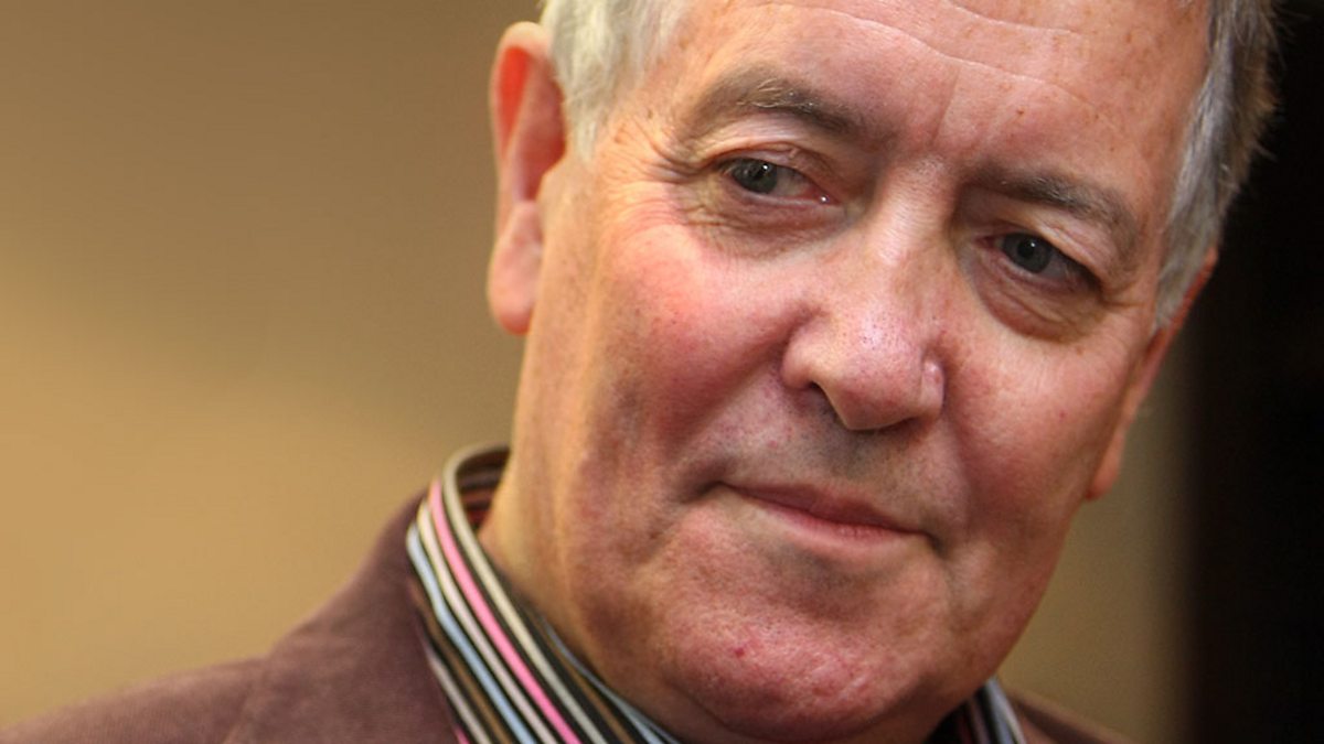 BBC Radio Cymru - Marc Griffiths, Hywel Gwynfryn yn cyflwyno