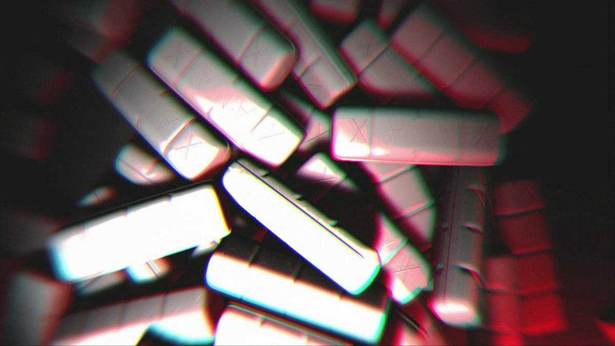 BBC Two - Victoria Derbyshire, The deadly fake drugs teens are taking ...