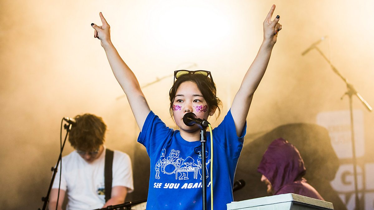 BBC Music - Biggest Weekend, Superorganism brings the party with ...