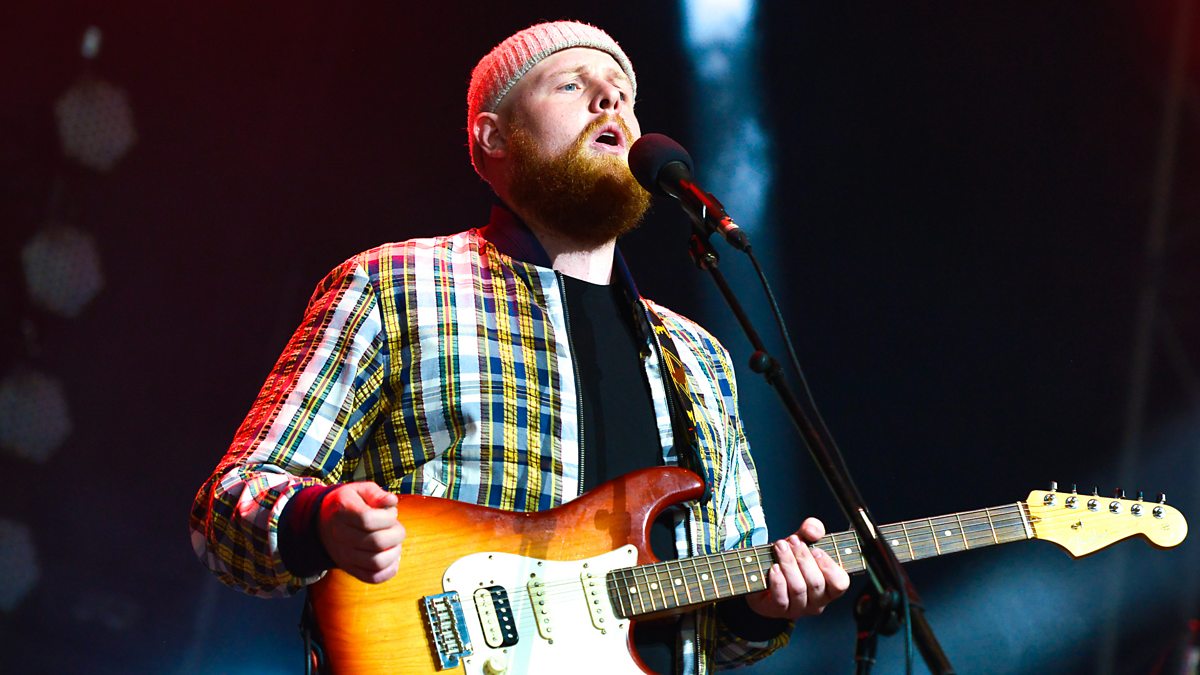 BBC Music - Biggest Weekend, Tom Walker