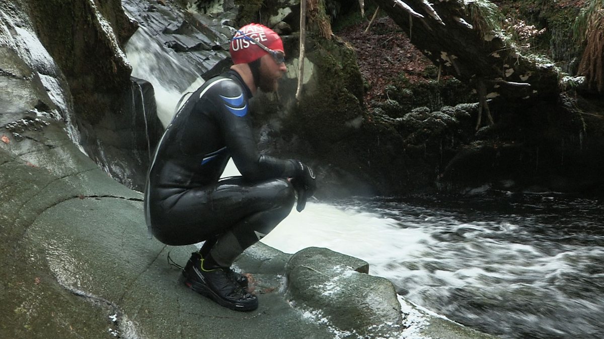 BBC ALBA - Dhan Uisge, Series 2, Falls of Acharn, Tha Calum a' lorg ...