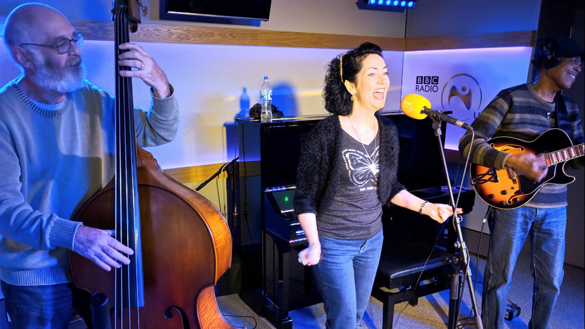 BBC Radio Ulster - Gerry Kelly, Mundy and Tara O'Grady, Tara O'Grady Live