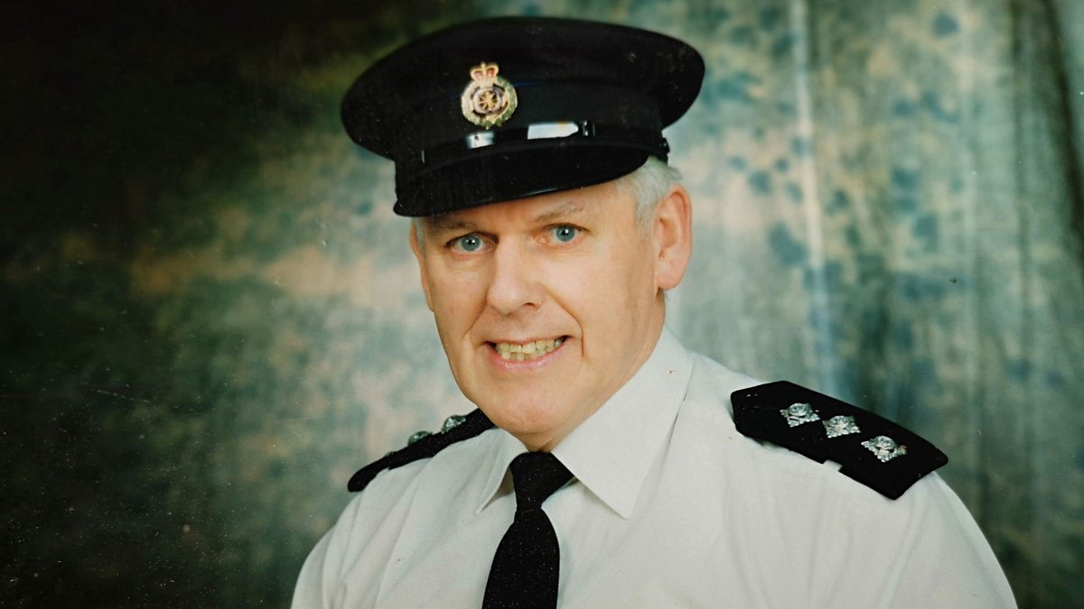 BBC Radio Cymru - Beti a'i Phobol, Hefin Jones-Roberts