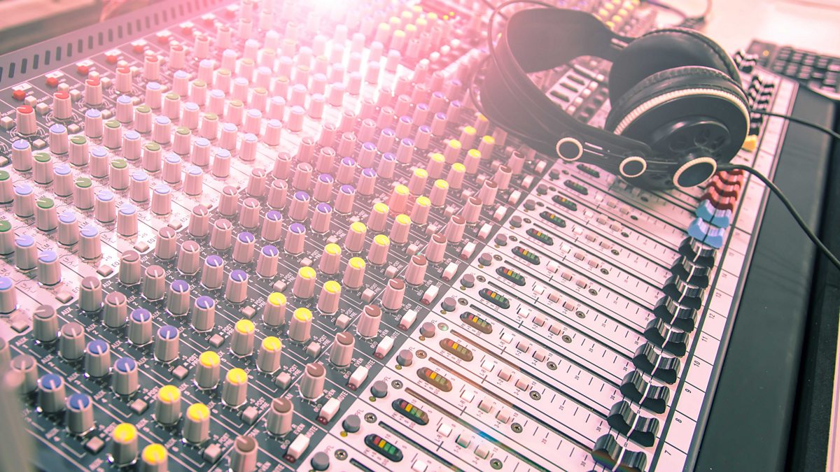 BBC Radio 4 - Radio 4 in Four, NOW That's What I Call Music hits 100th ...
