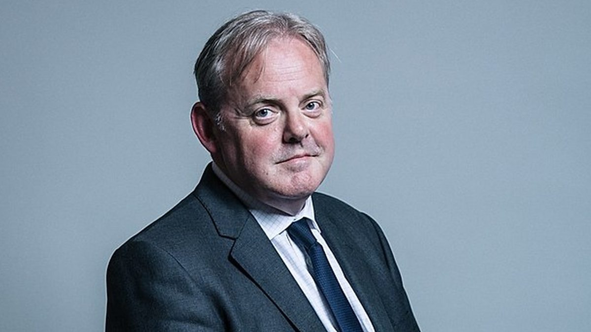 BBC Radio Cymru - Dewi Llwyd ar Fore Sul, Guto Bebb yn trafod ei ...