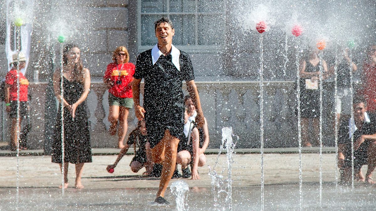 BBC World Service - In the Studio, Gandini Juggling – weaving patterns ...