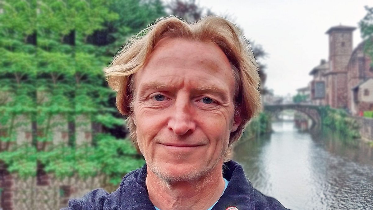 BBC Radio Cymru - Tim Hartley ar Fore Sul