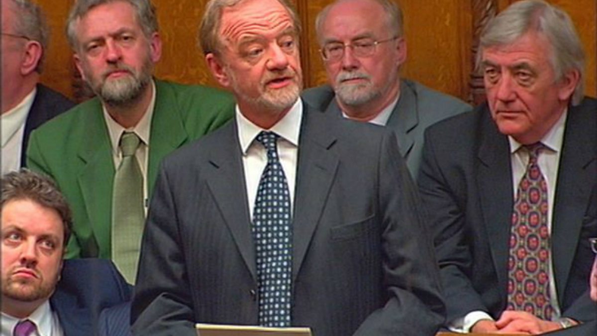 BBC Radio 4 - Westminster Hour, Should applause be allowed in the Commons?