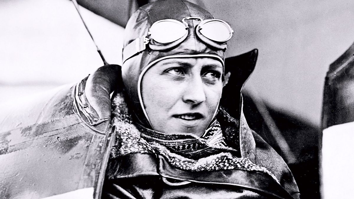 BBC Radio 4 Extra - Helen Cross - The Typist Who Flew to Australia