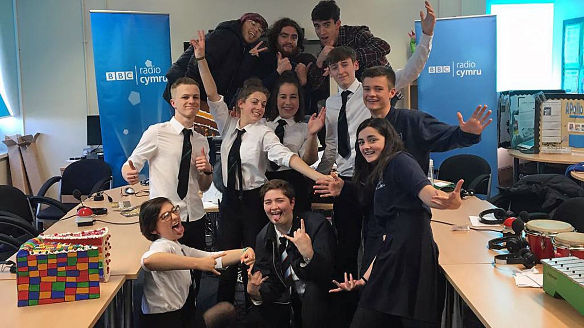 BBC Radio Cymru - Cwis Pop, 2018, Glantaf v Bro Edern