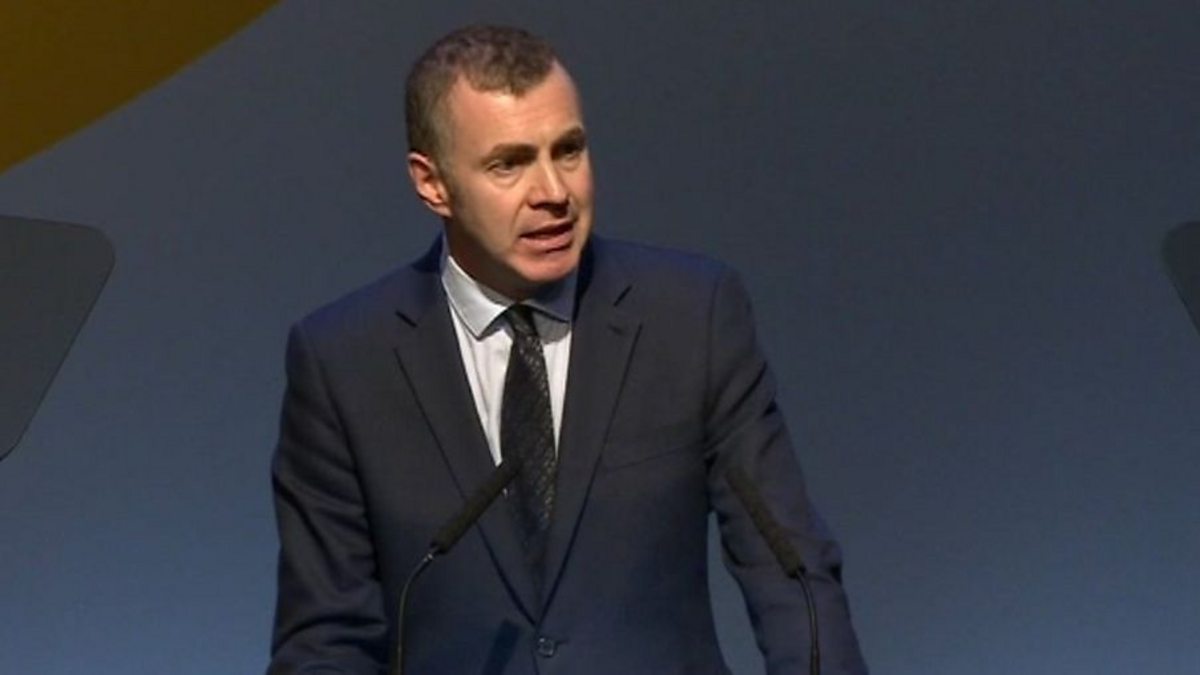 BBC Radio Cymru - Dan yr Wyneb gyda Dylan Iorwerth, A fydd Adam Price ...