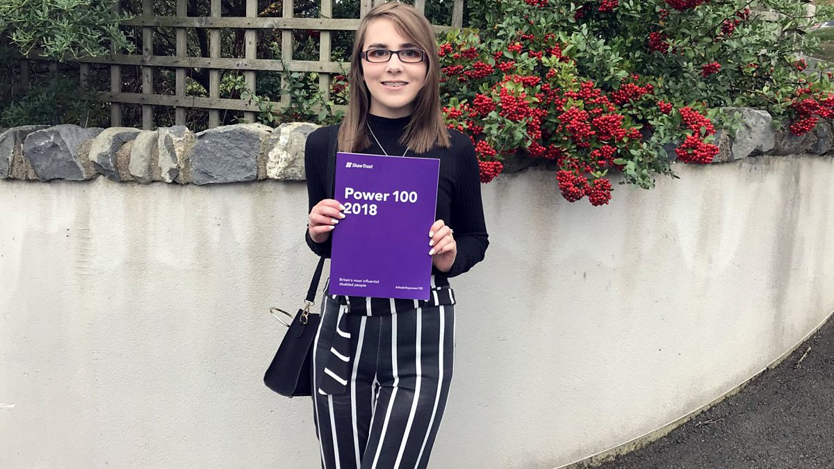 BBC Radio Cymru - Geraint Lloyd, Elin Williams a'i blog - 'My Blurred ...