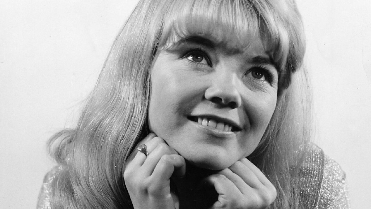 BBC Radio Cymru - Rhys Mwyn, Tammy Jones